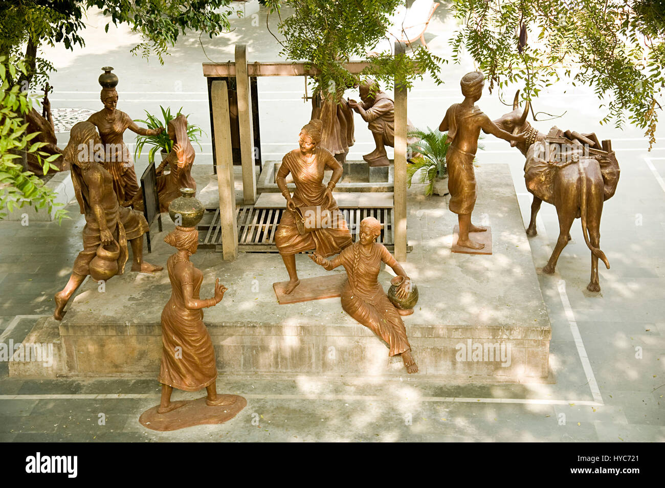 Bronze sculpture, kabir chaura, varanasi, uttar pradesh, Asia, India ...