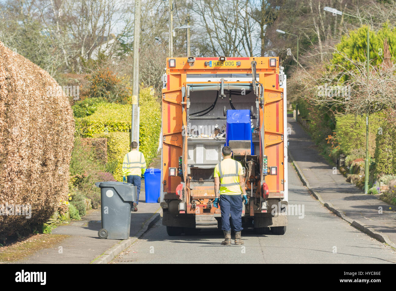 Recycling lorry scotland hi-res stock photography and images - Alamy