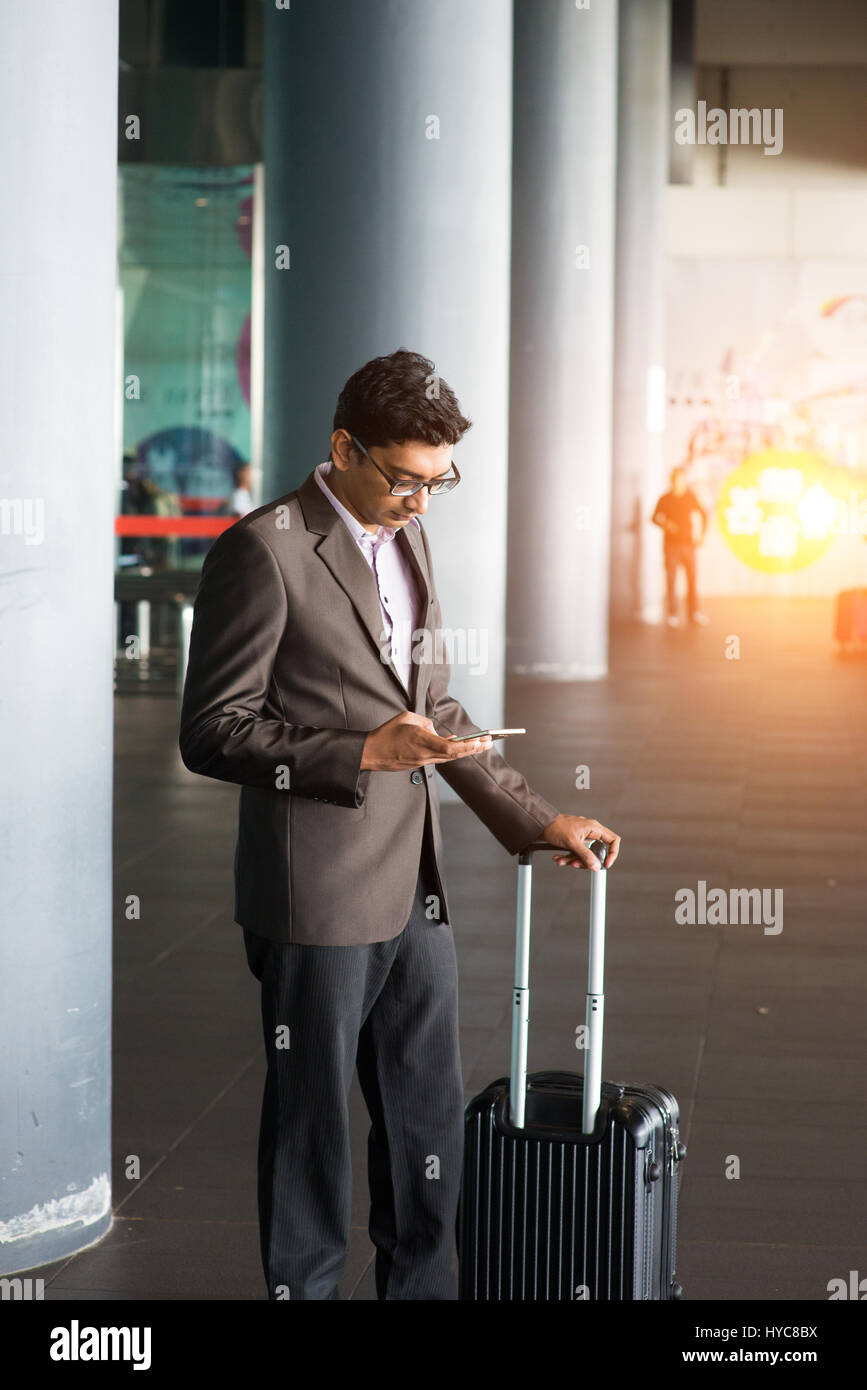 Indian guy at airport hi-res stock photography and images - Alamy