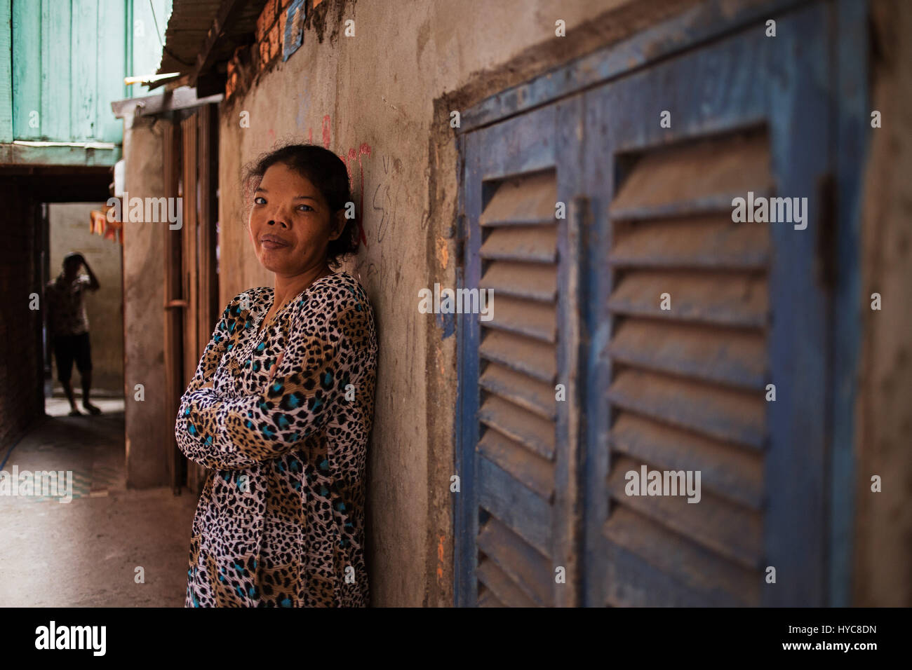 woman portrait, phnom penh, cambodia Stock Photo - Alamy