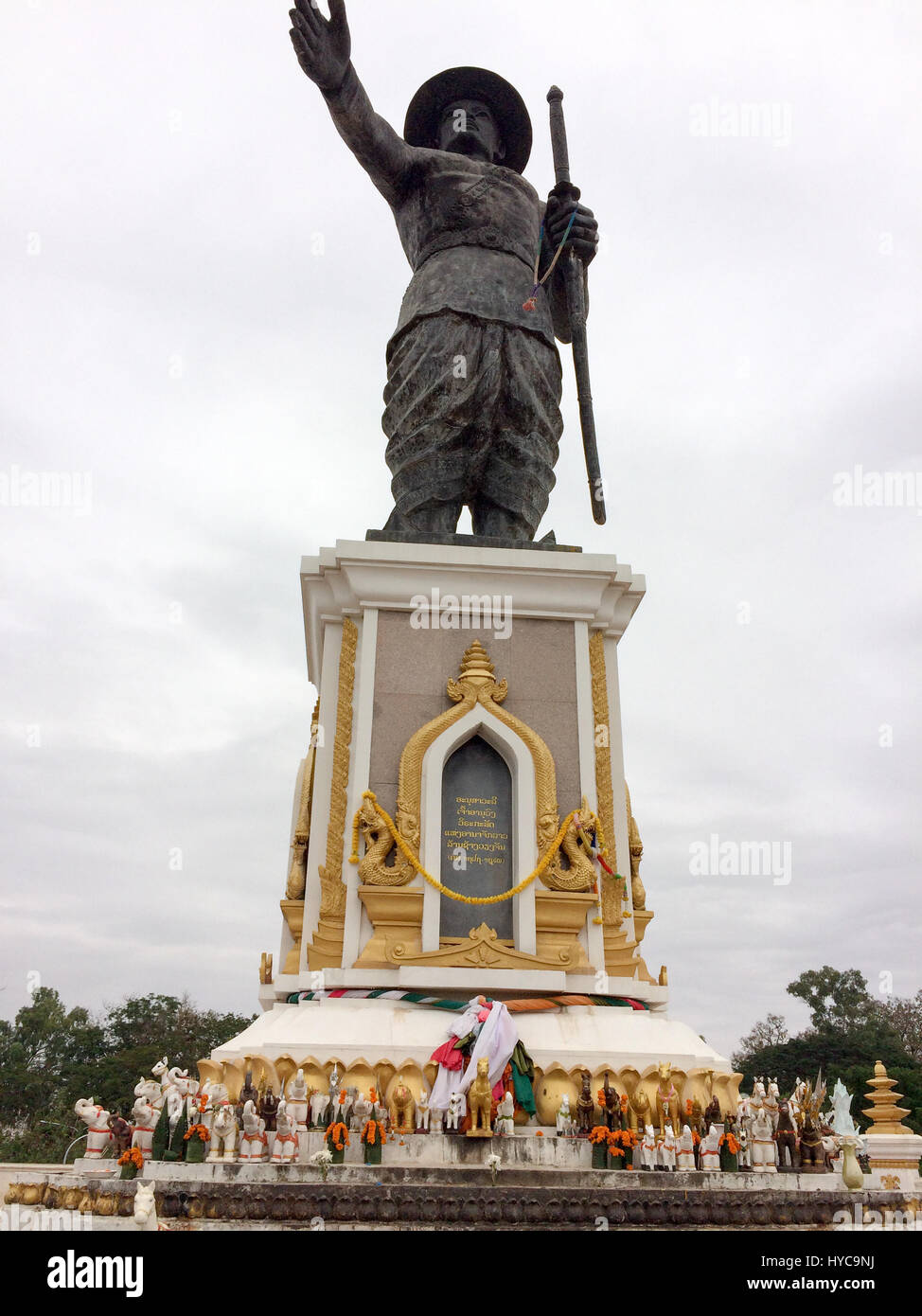 The statue of King Chao Anouvong in Chao Anouvong Park, Vientiane, Laos ...