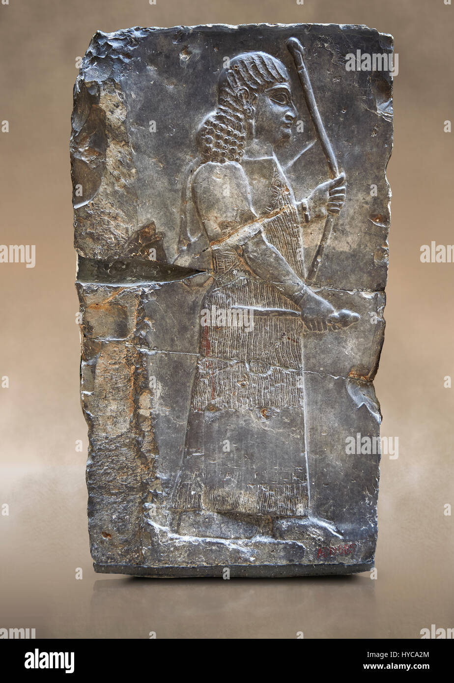 Sargon ii louvre statue hi-res stock photography and images - Alamy