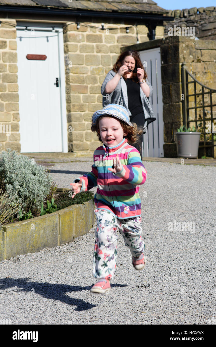 family fun day out adventure Stock Photo - Alamy