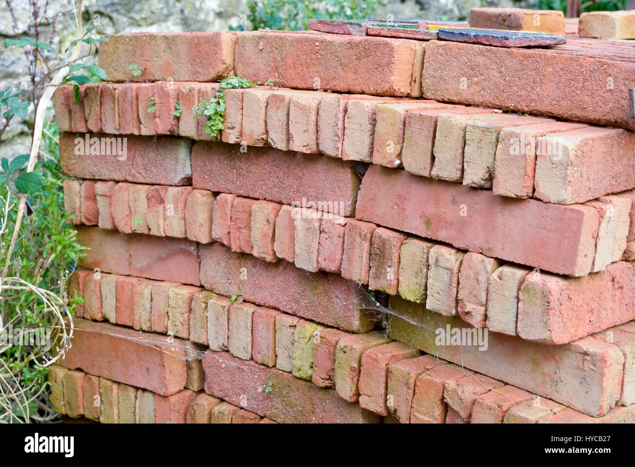 Reclaimed bricks hi-res stock photography and images - Alamy