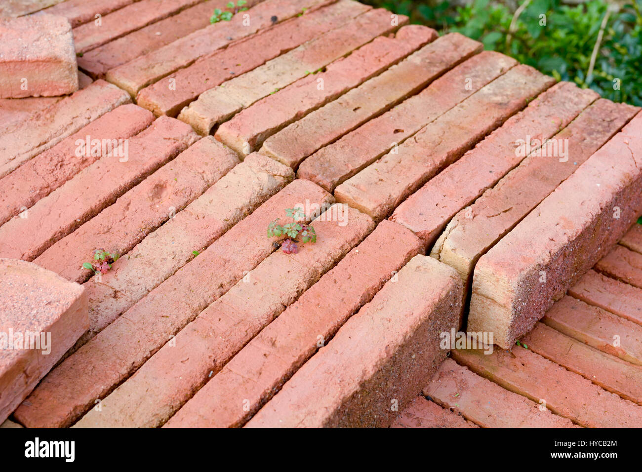 Reclaimed bricks hi-res stock photography and images - Alamy