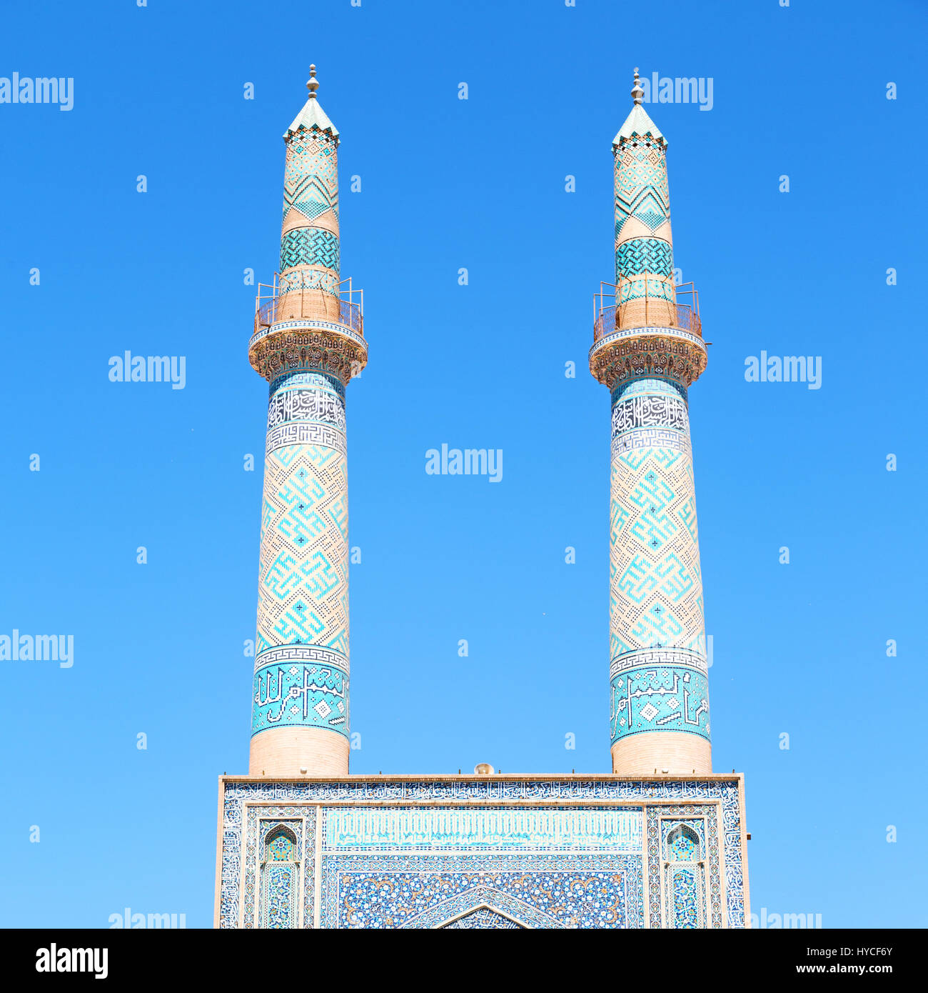 in iran blur islamic mausoleum old architecture mosque minaret near the sky Stock Photo - Alamy