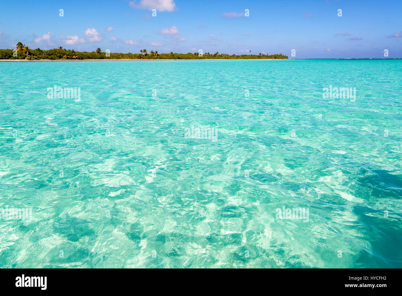 Beautiful caribbean sea hi-res stock photography and images - Alamy