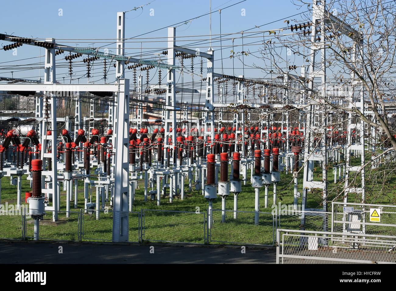 Electric transformer hi-res stock photography and images - Alamy
