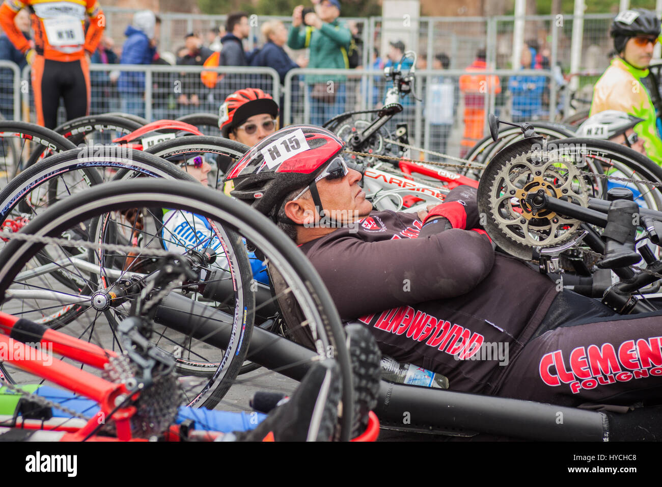 Non-competitive event, merged its 23rd Rome Marathon: the FunRun 2017 ...