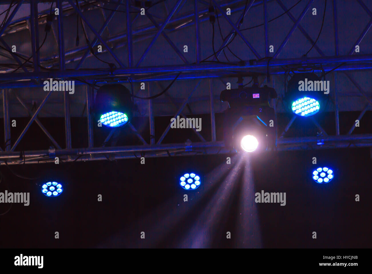 Gig lighting rig stage hi-res stock photography and images - Alamy