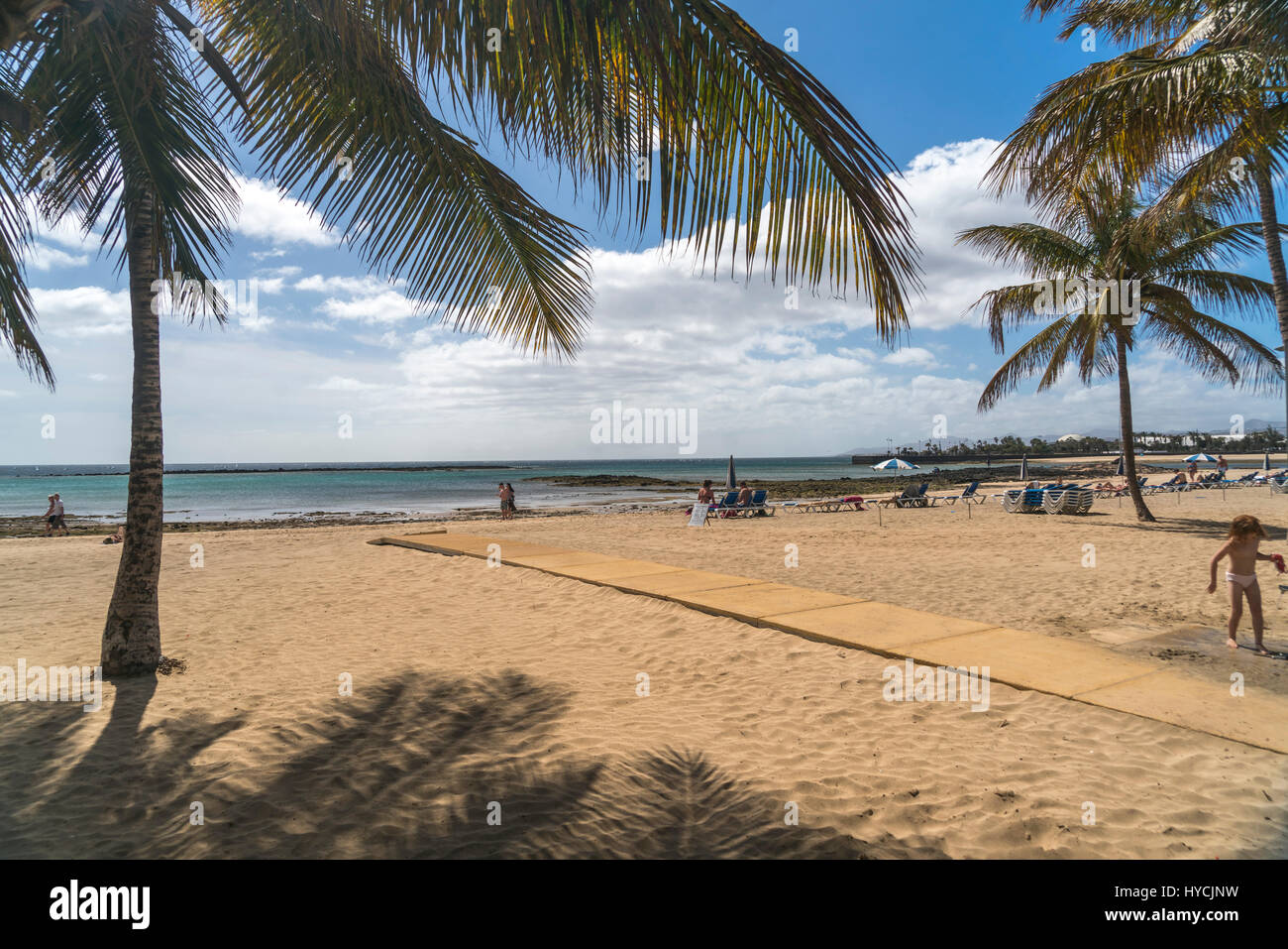 Stadtstrand Playa Reducto in der Hauptstadt Arrecife, Insel Lanzarote ...