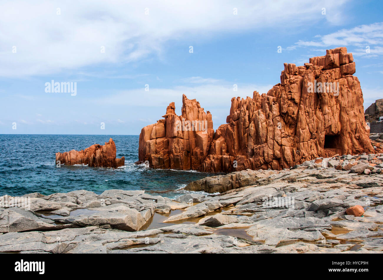 Red porphyry rocks hi-res stock photography and images - Alamy