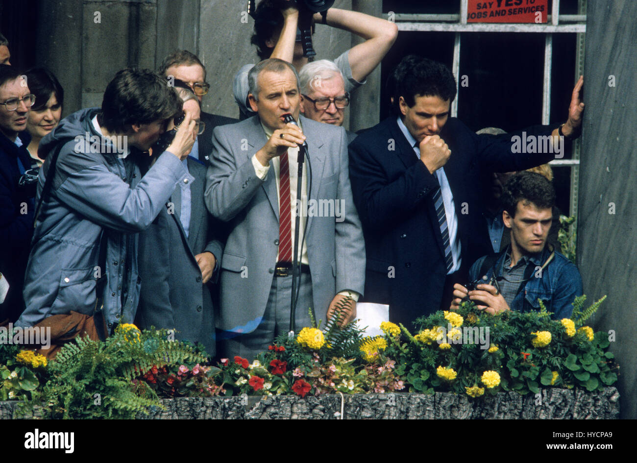 Militant labour 1980s hi-res stock photography and images - Alamy