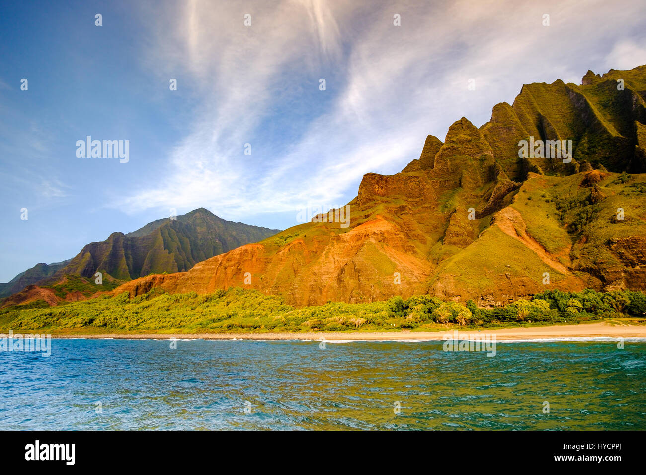 Landscape view of Na Pali coastline cliffs and beach, Kauai, Hawaii ...