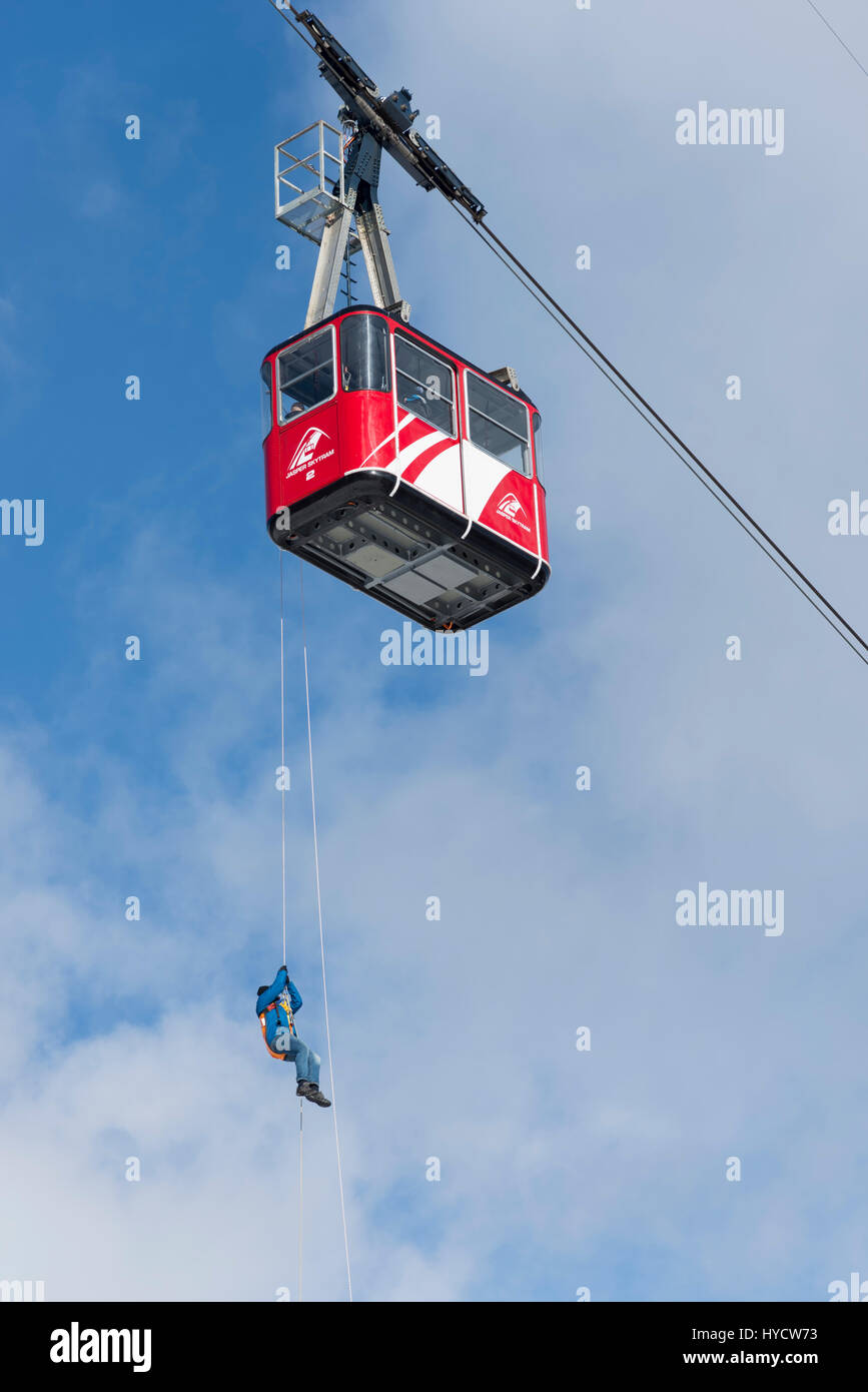 High elevation rescue hi-res stock photography and images - Alamy