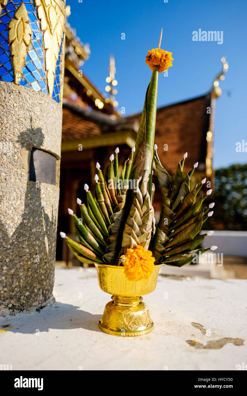 Offering buddhist offering hi-res stock photography and images - Alamy