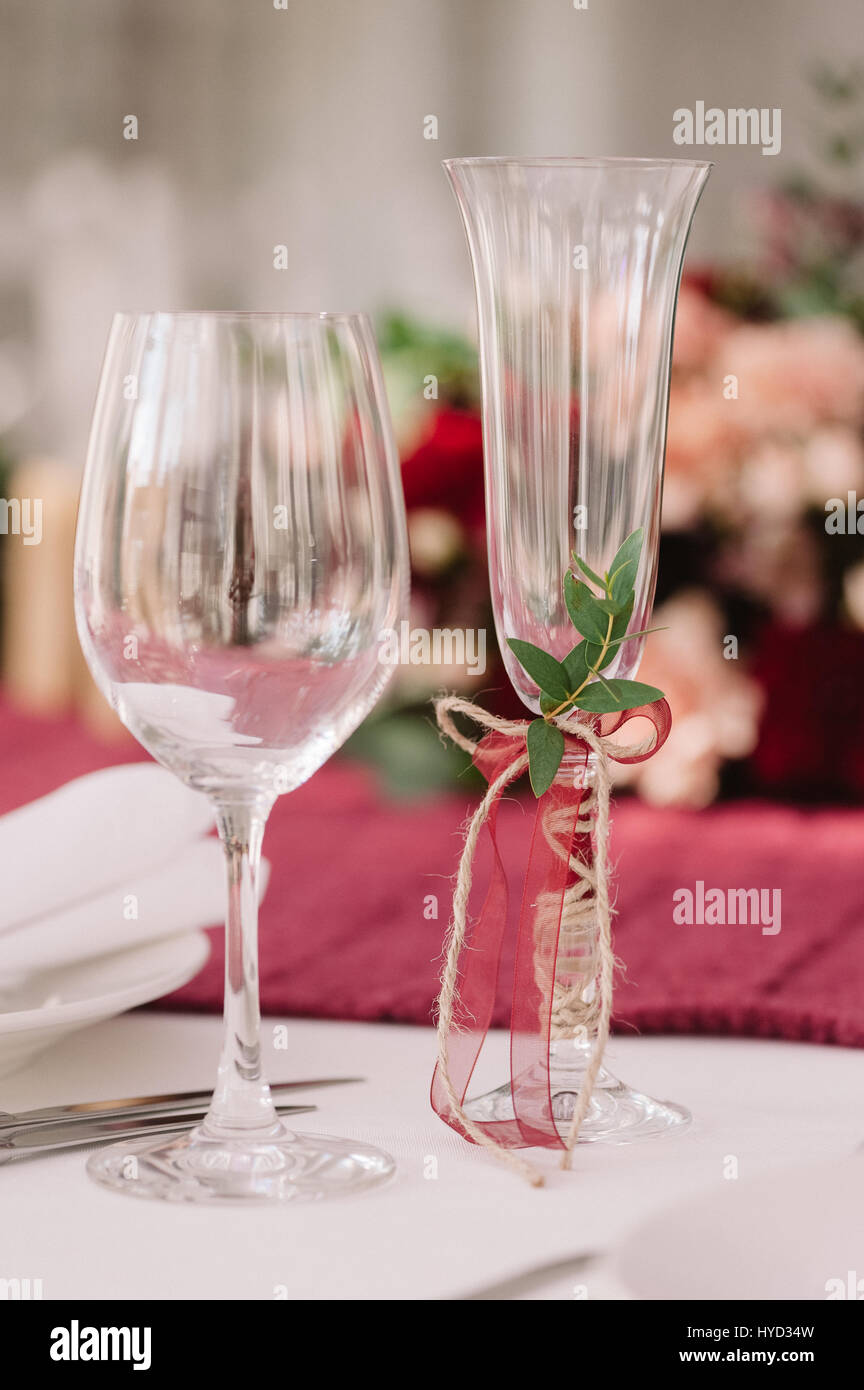 Wedding. The champagne glasses Stock Photo - Alamy