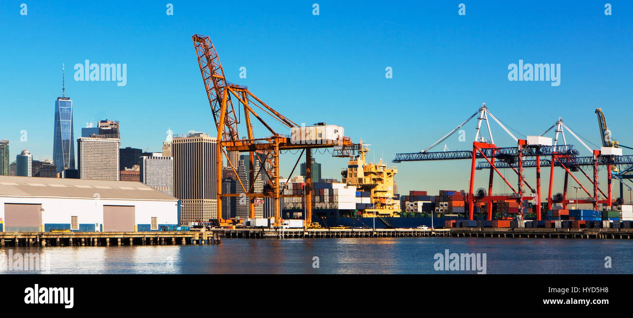 USA, New York State, New York City, Commercial dock Stock Photo - Alamy