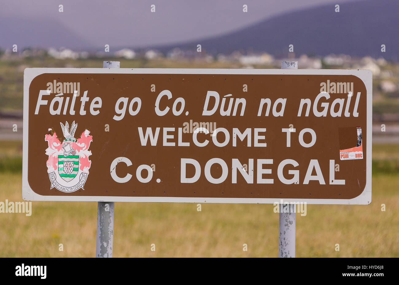 DONEGAL, IRELAND - Welcome sign for County Donegal, bilingual in gaelic ...