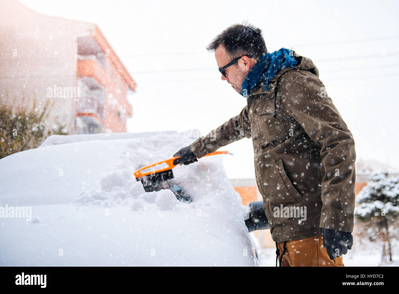 Car scraper ice hi-res stock photography and images - Alamy