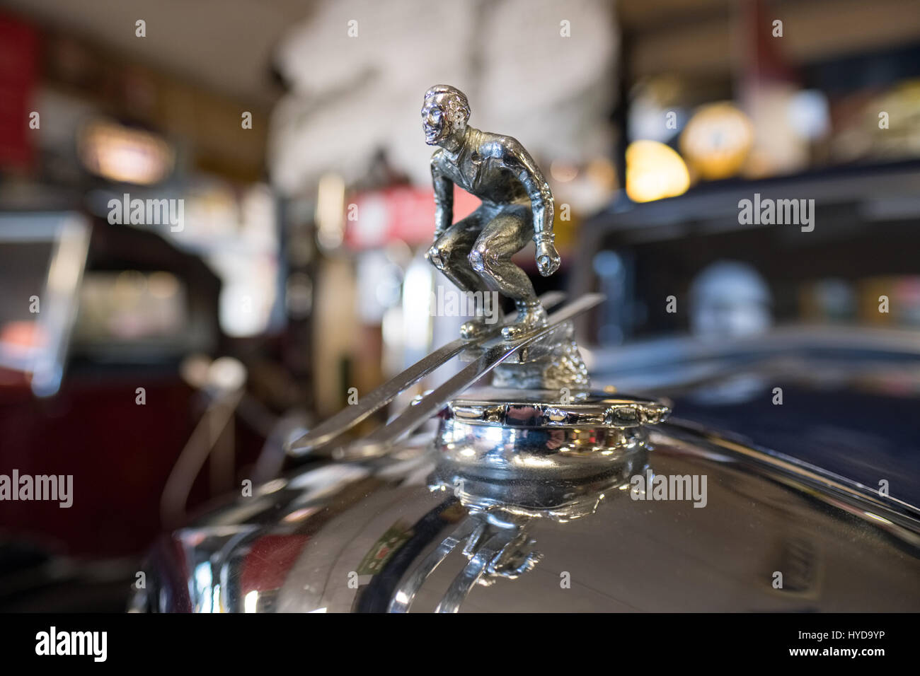 Riley Adelphi 1938 Emblem in the Motor Museum at Bourton-on-the-Water ...