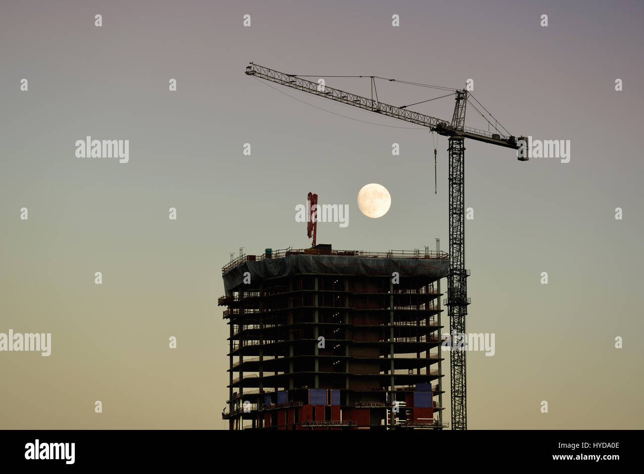 Construcion crane hi-res stock photography and images - Alamy