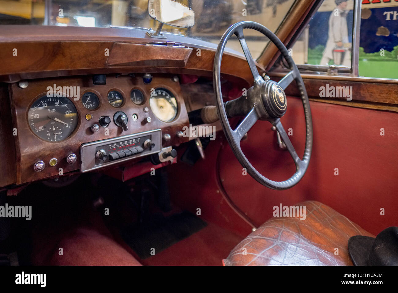 Car museum in bourton on the water hi-res stock photography and images ...