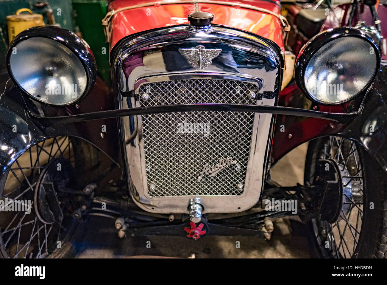 Old austin car hi-res stock photography and images - Alamy