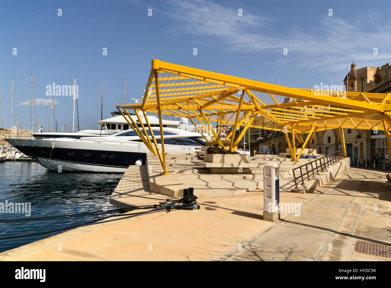 Yacht Marina at Dockyard Creek, Birgu, Valletta Stock Photo - Alamy