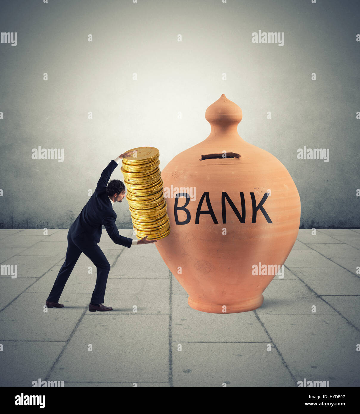 Deposit bank hi-res stock photography and images - Alamy