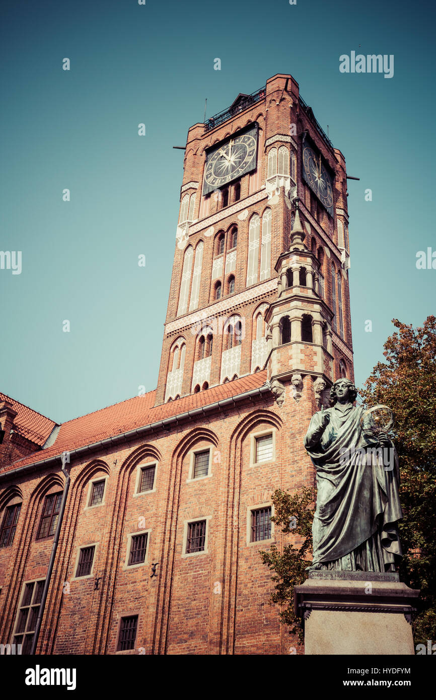 Nicolaus Copernicus statue in Torun, Poland Stock Photo - Alamy