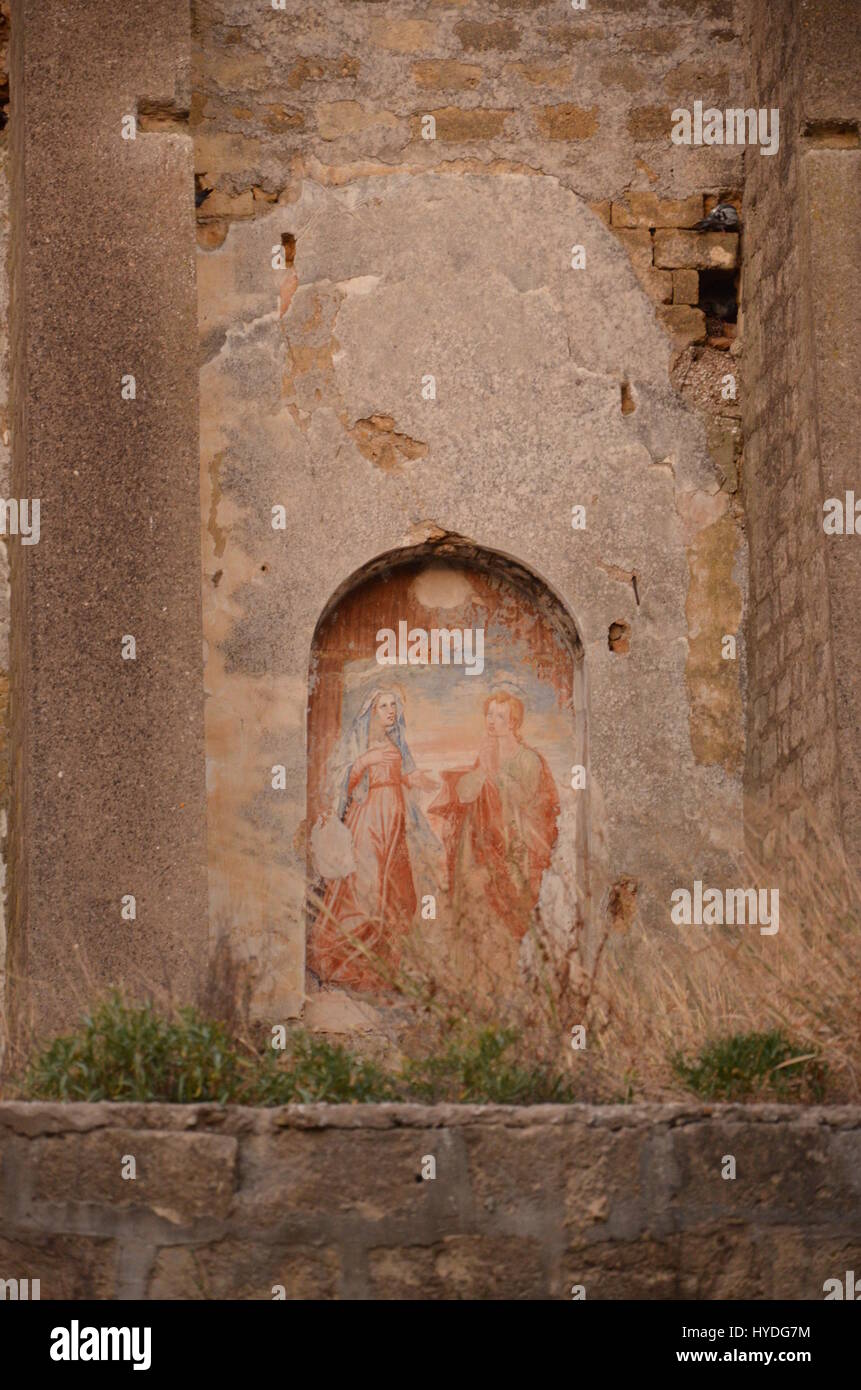 Old ruins of Partanna, Sicily Stock Photo - Alamy