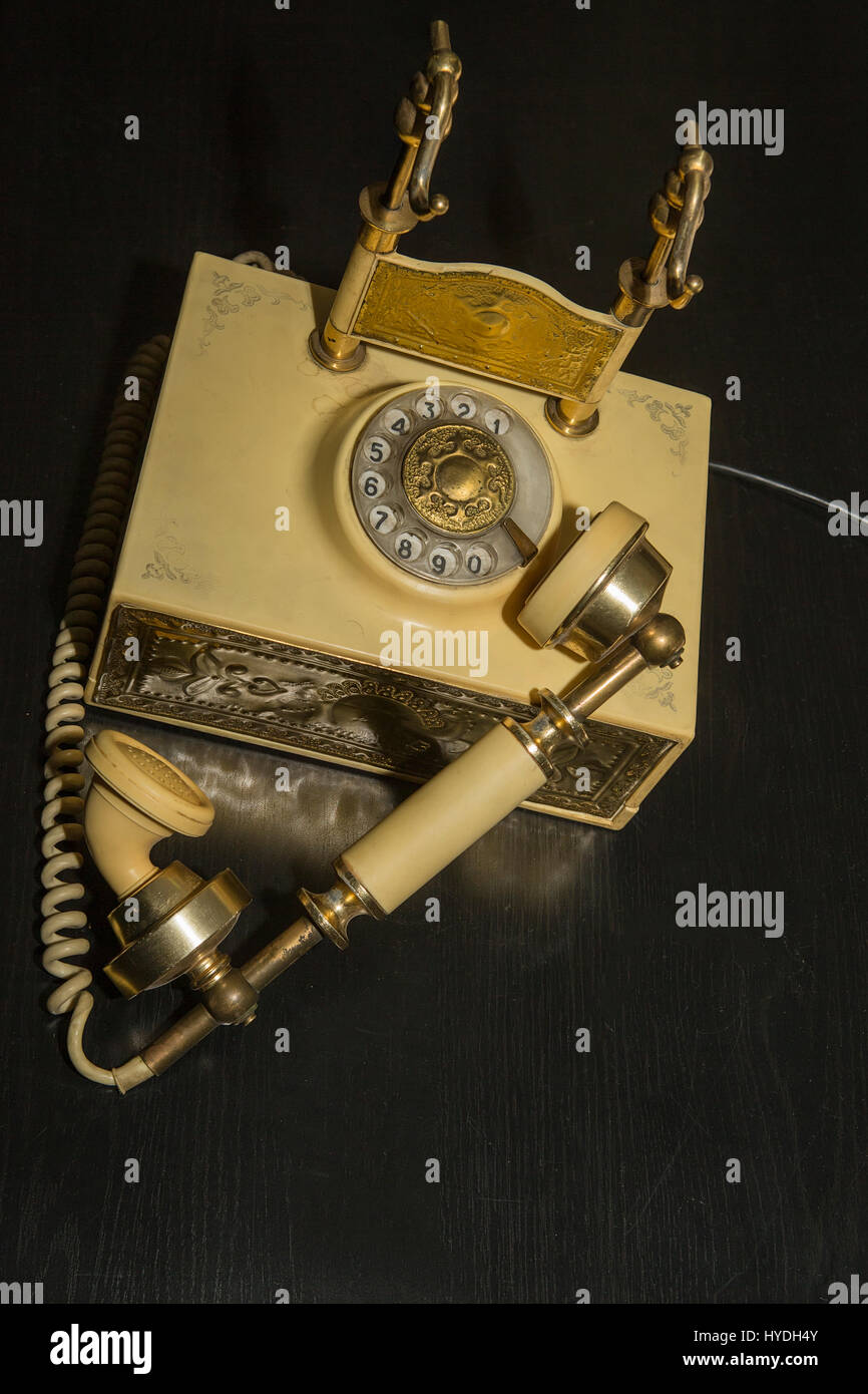 Retro disk phone Stock Photo - Alamy