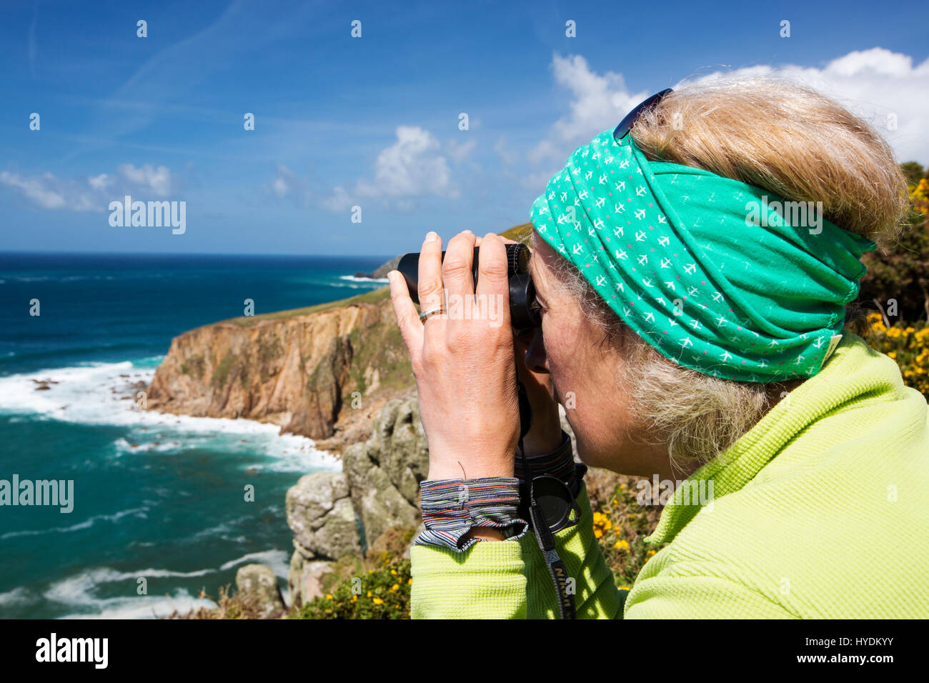 Woman bird watching hi-res stock photography and images - Alamy