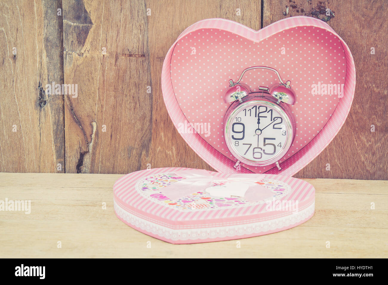 Alarm clock and gift box with copy space. Vintage or Retro tone Stock ...