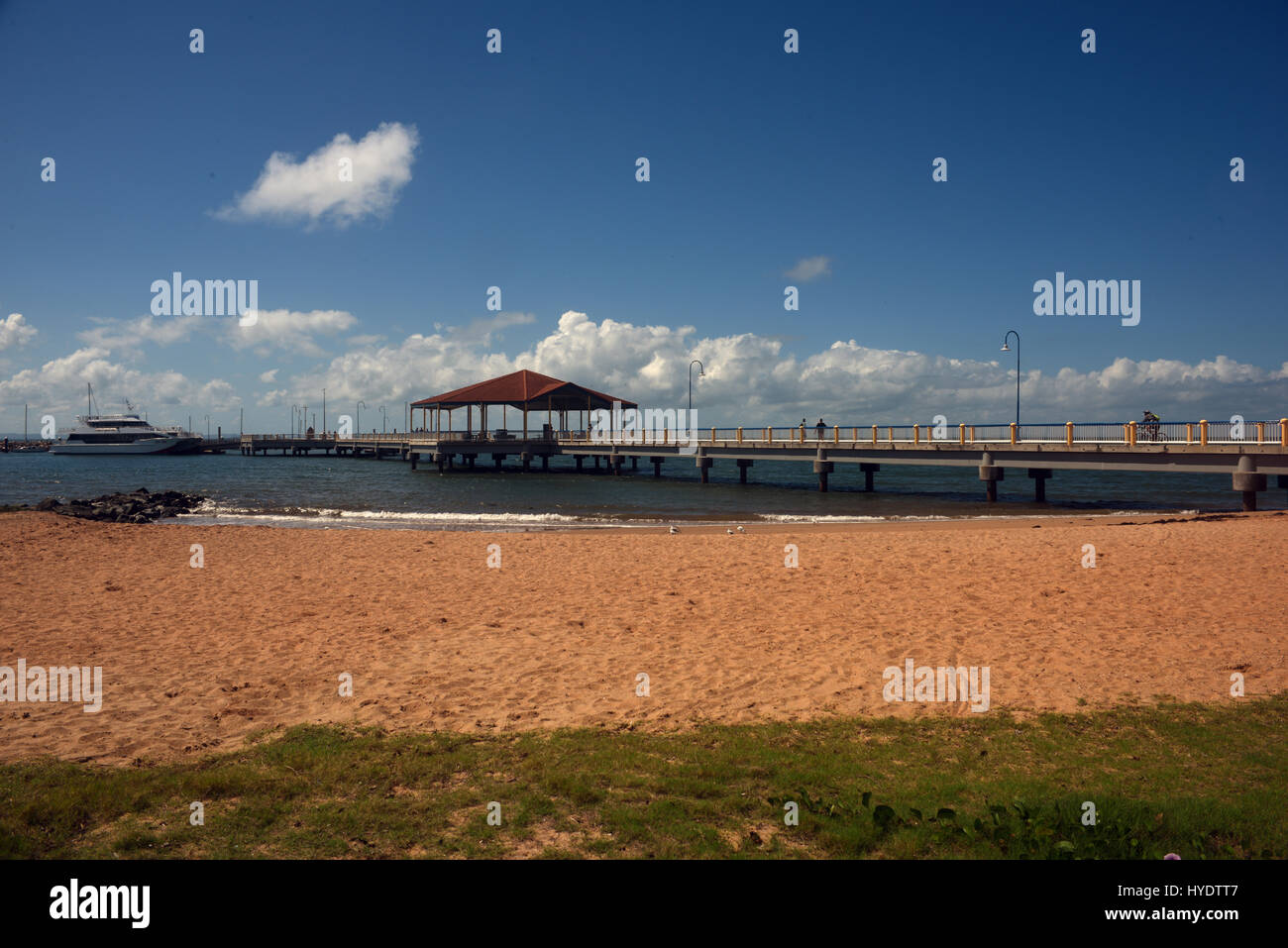 Redcliffe, Queensland, Australia: Redcliffe Jetty and beachfront Stock ...