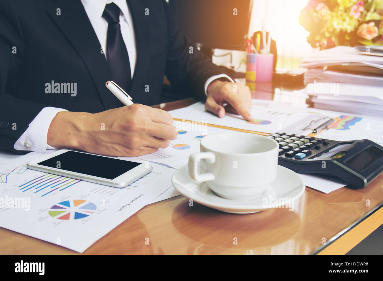 Check signature hi-res stock photography and images - Alamy