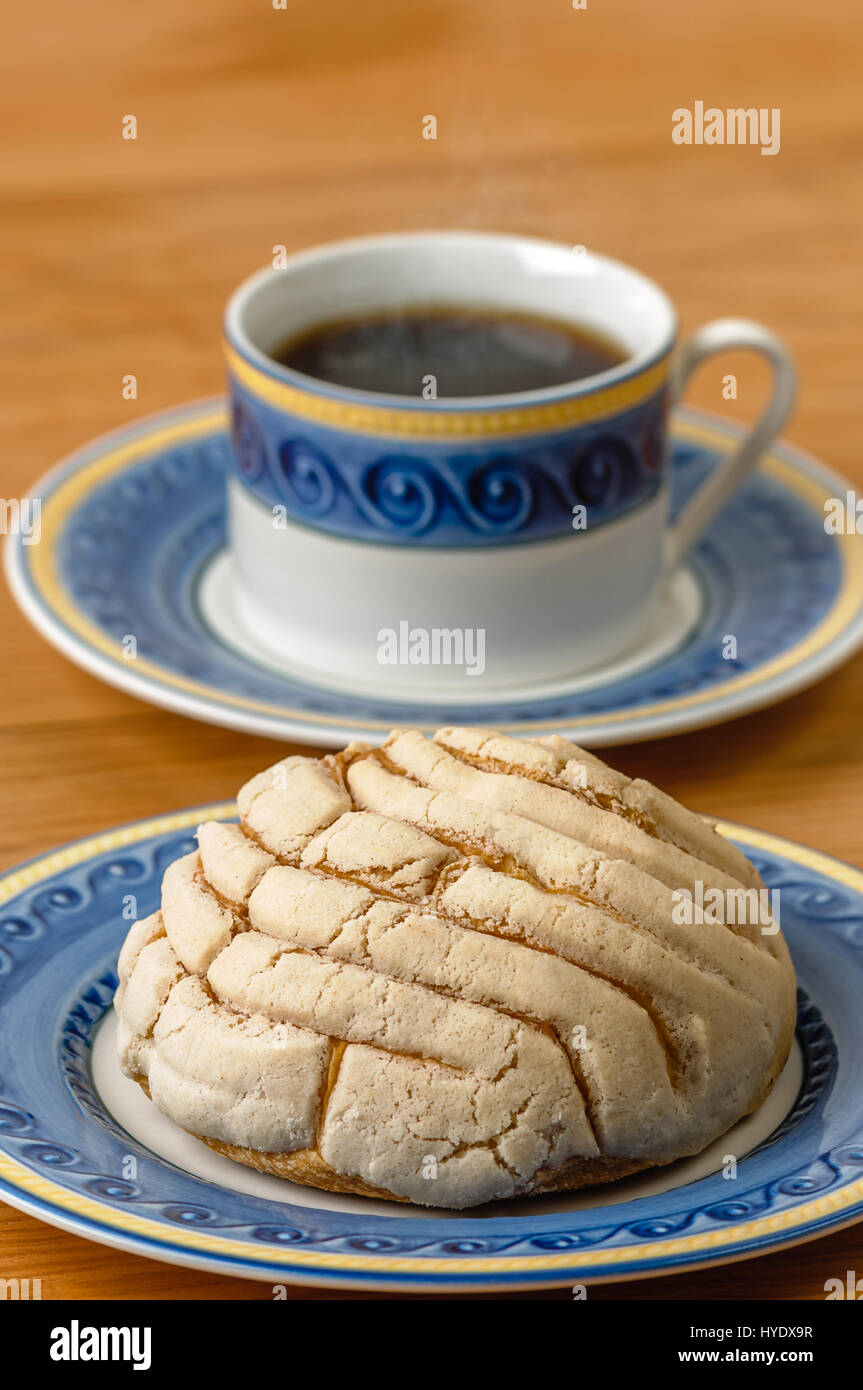 Concha sweet bread traditional bakery of Mexico Stock Photo - Alamy