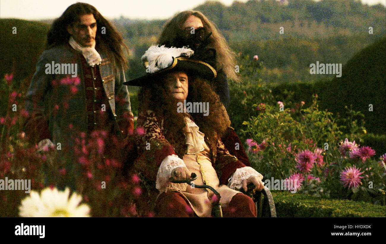 THE DEATH OF LOUIS XIV, (aka LA MORT DE LOUIS XIV), from left, Clement ...