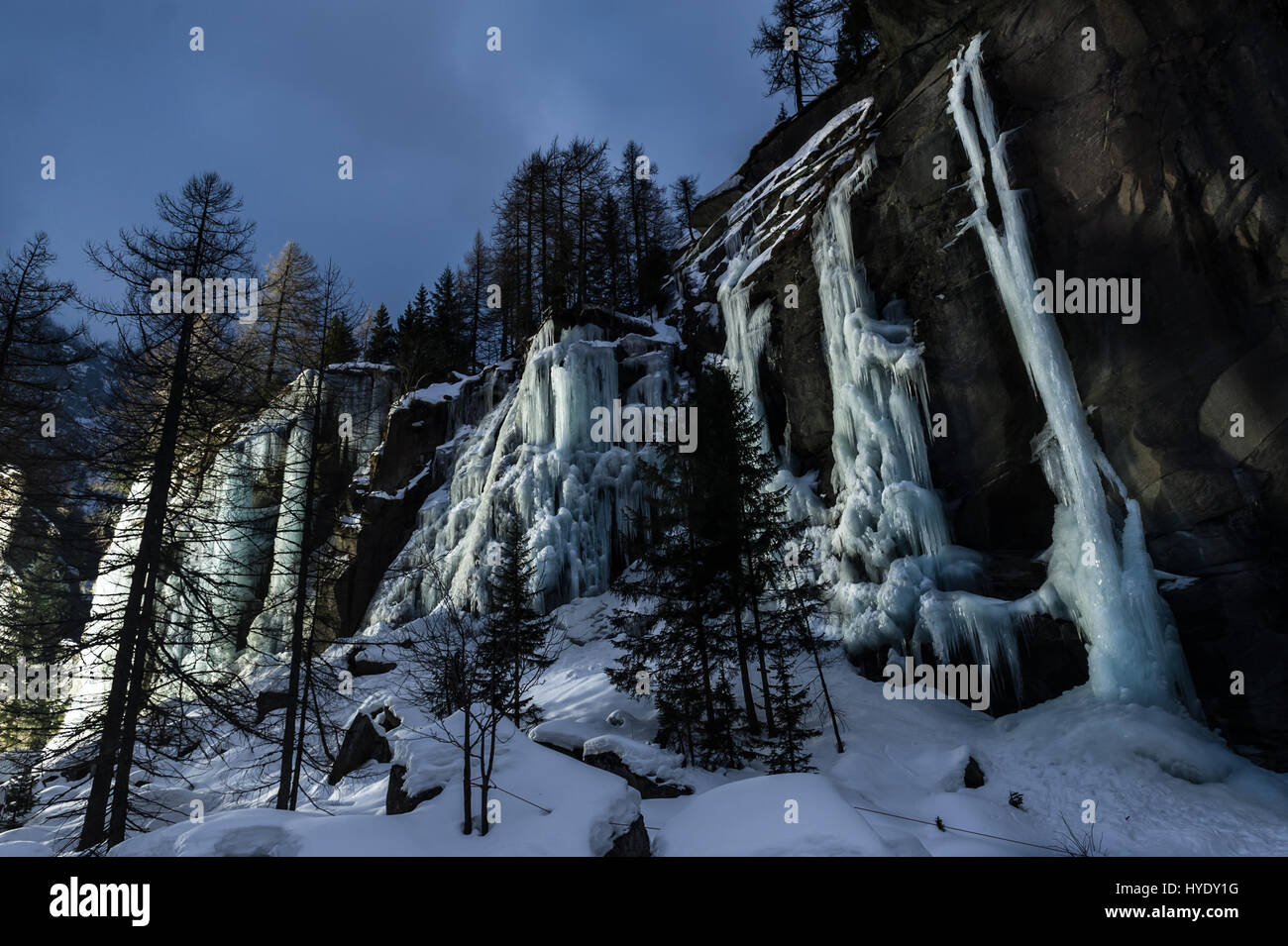 Winter frozen waterfall night hi-res stock photography and images - Alamy
