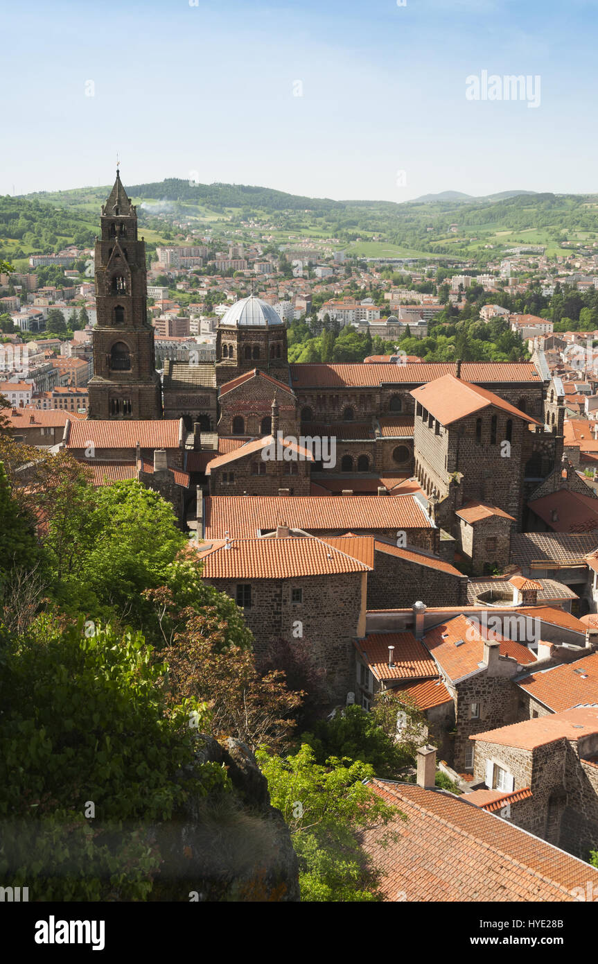 Le puy en velay cathedral hi-res stock photography and images - Alamy