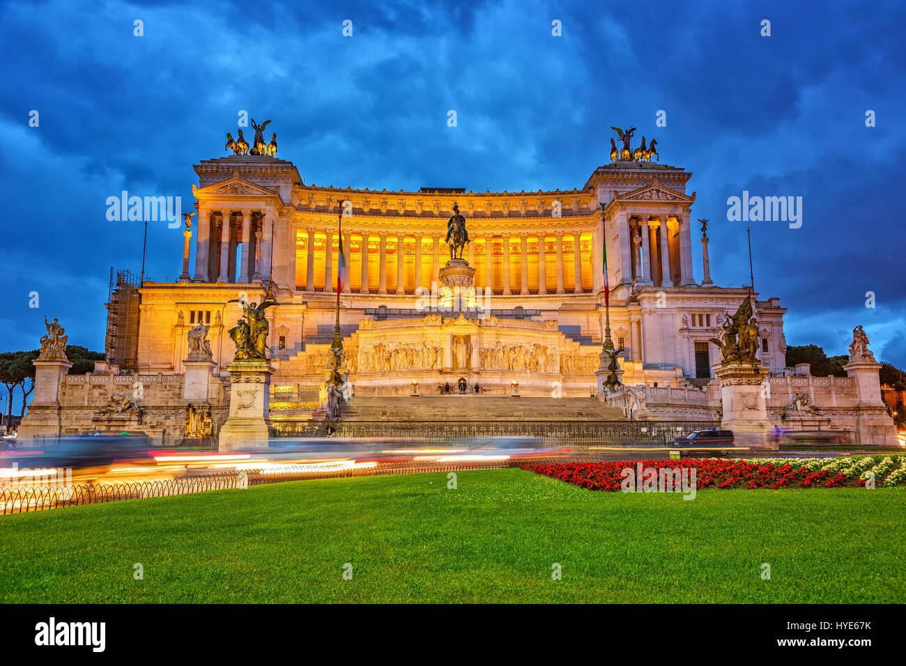 Victor emmanuel monument hi-res stock photography and images - Alamy