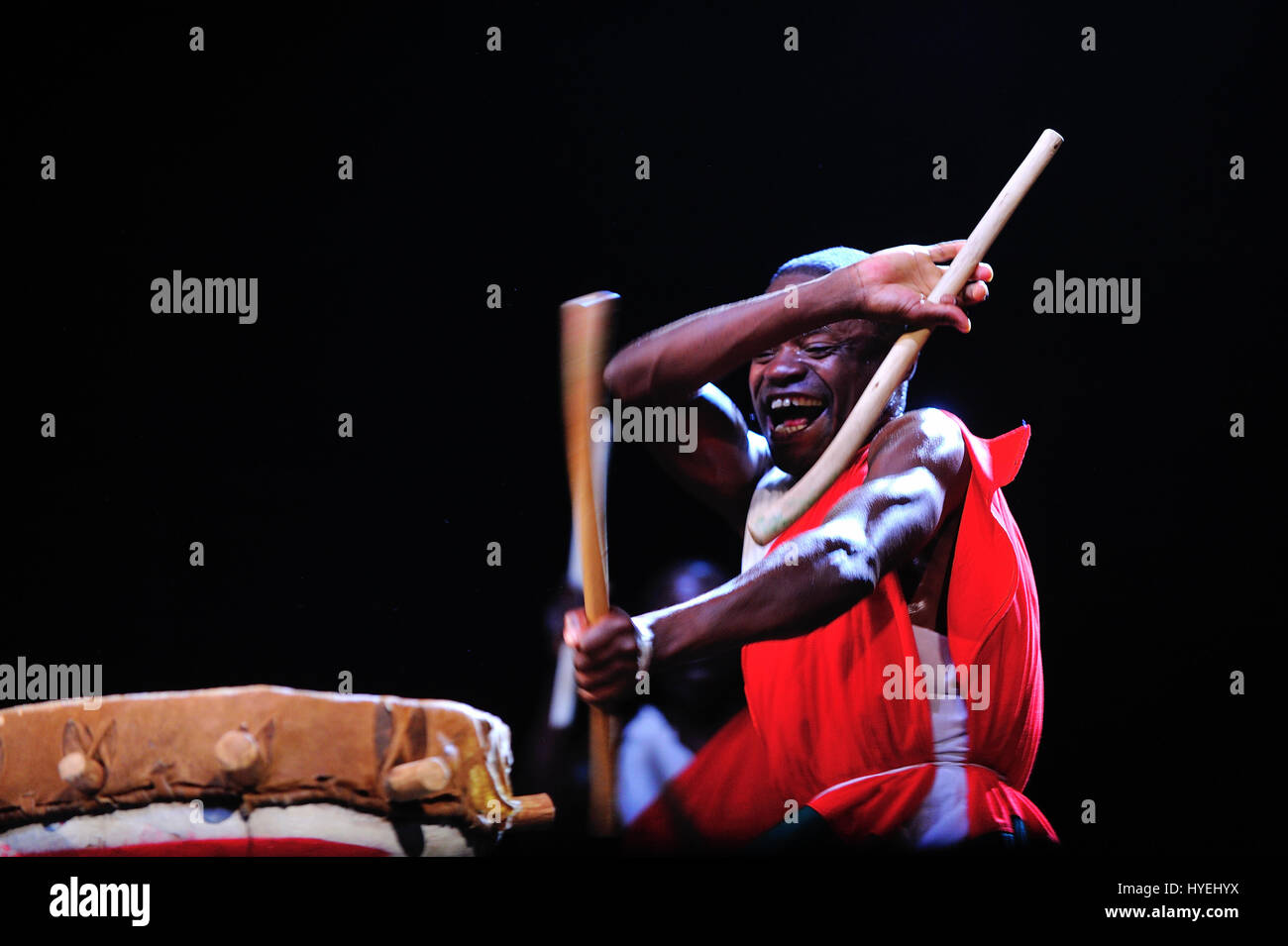 Africa, artists, Burundi, drums Karyenda, ethnic, jumping, music ...