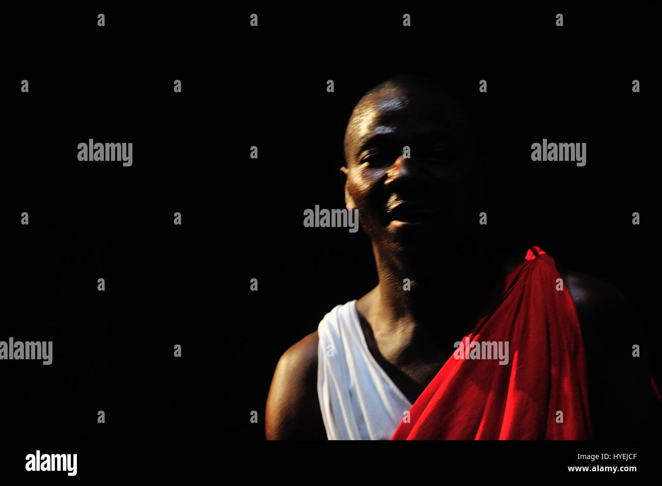 Drummers burundi hi-res stock photography and images - Alamy