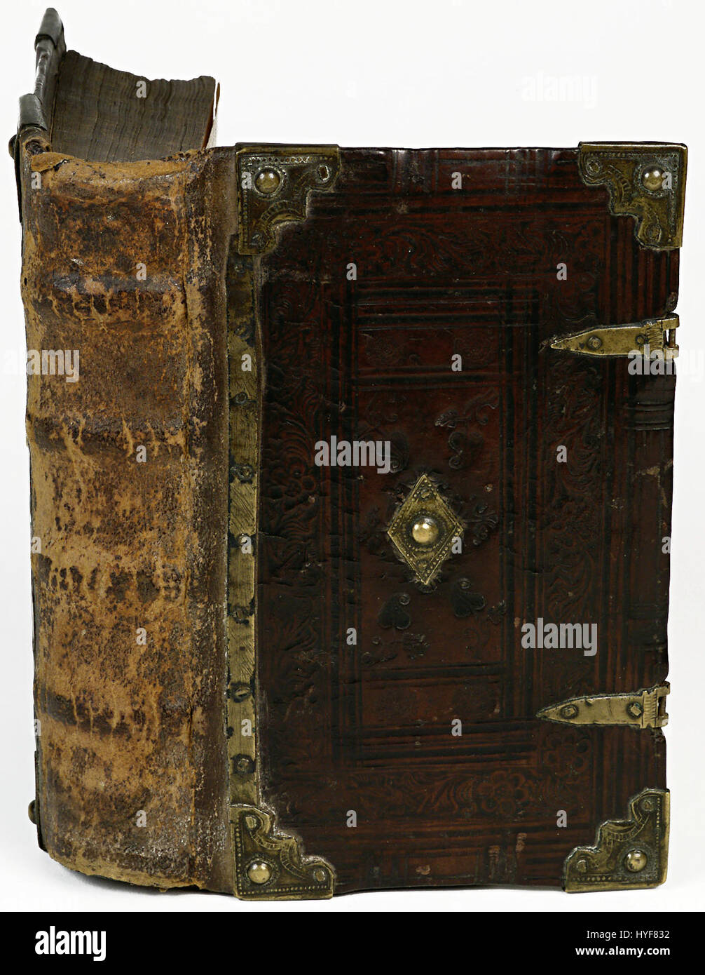 This item, *Band van donker kastanjebruin kalfsleer*, refers to a dark ...