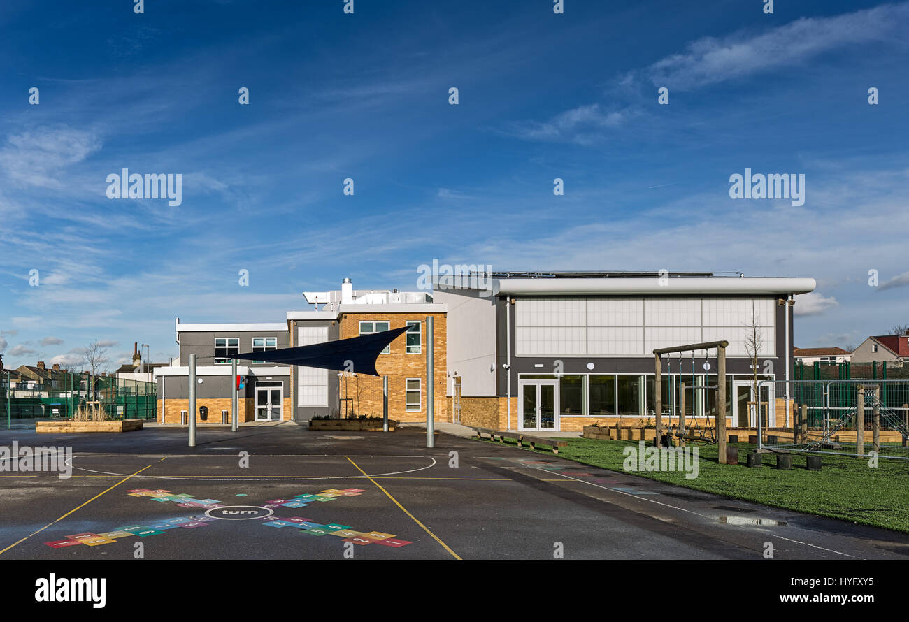 Beaconsfield Primary School In Southall London Stock Photo Alamy