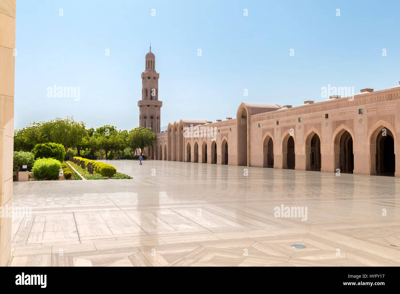 Oman grand mosque in Muscat Stock Photo - Alamy