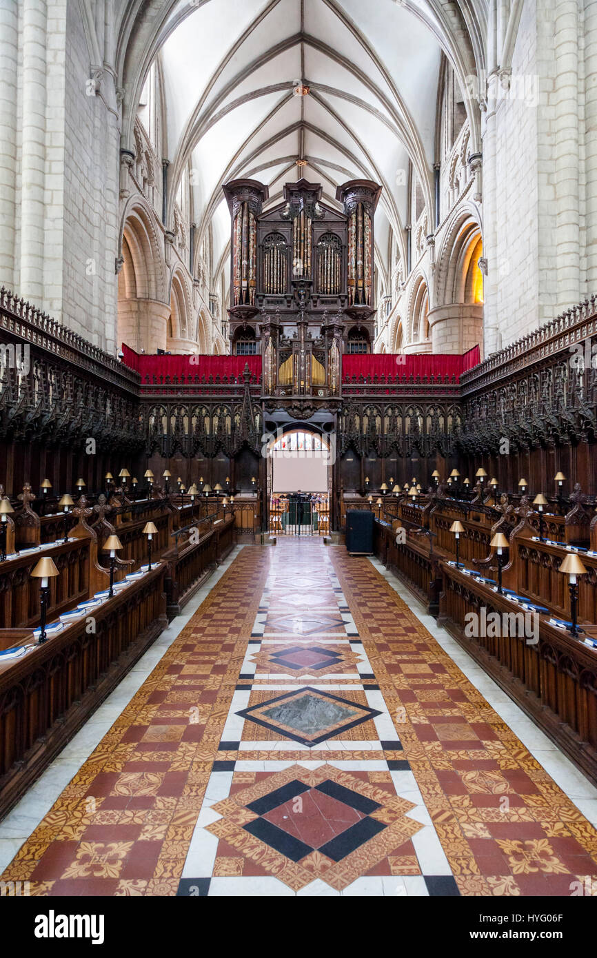 Choir stalls at Gloucester Cathedral Stock Photo - Alamy