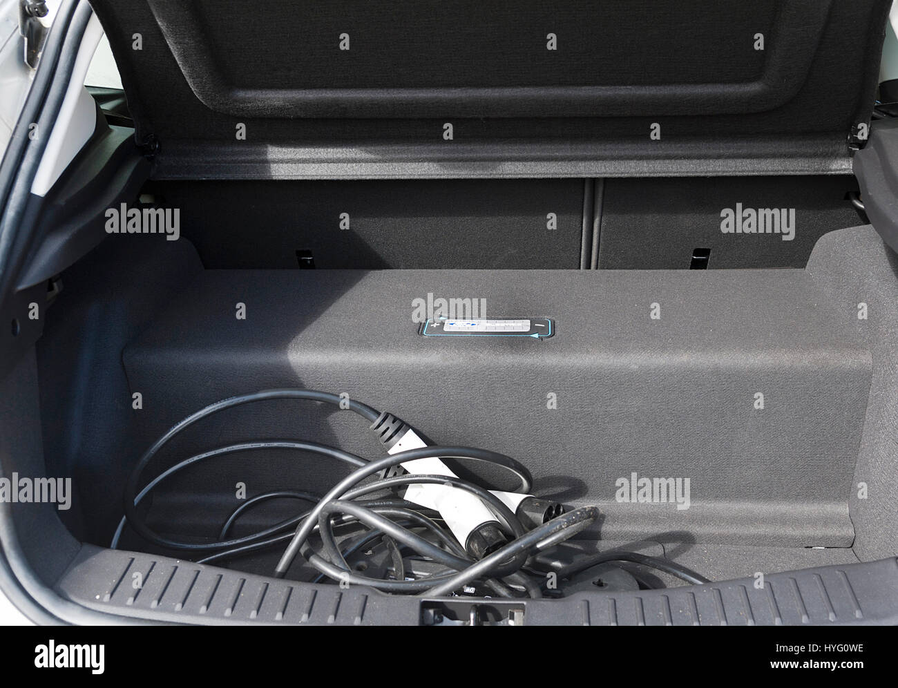 Electric ford focus hi-res stock photography and images - Alamy