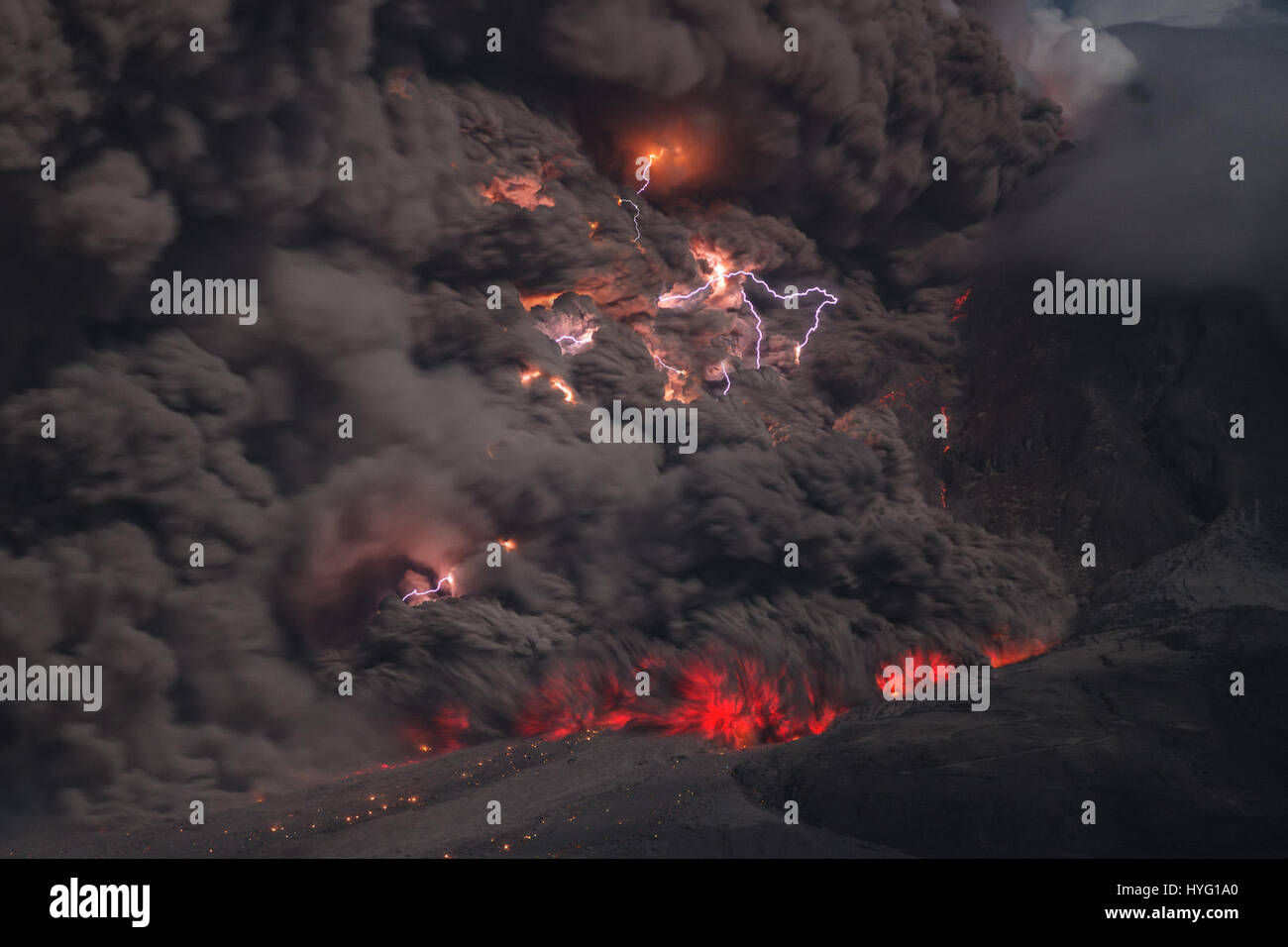 Martin rietze lightning hi-res stock photography and images - Alamy